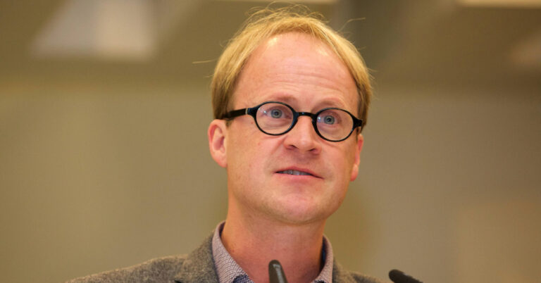 Patrick Loobuyck: "Met halal aan te bieden op het schoolfeest, bevorder ...